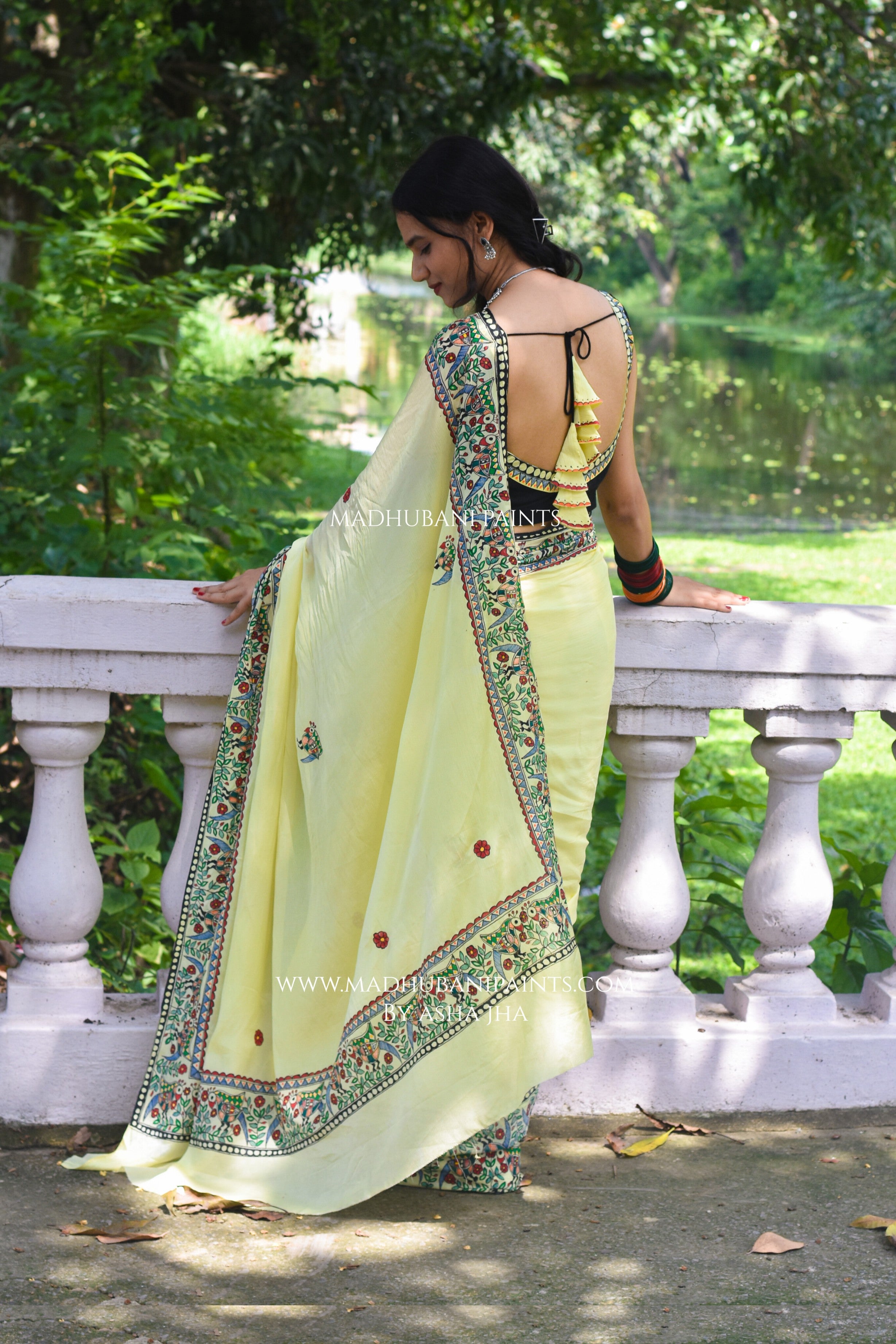 Sunehri Mayuri Hand-painted Madhubani Chiffon Saree – MADHUBANI PAINTS ...